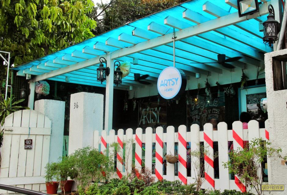 Art with Your Eats: An Artsy Cafe Review - Geoffreview